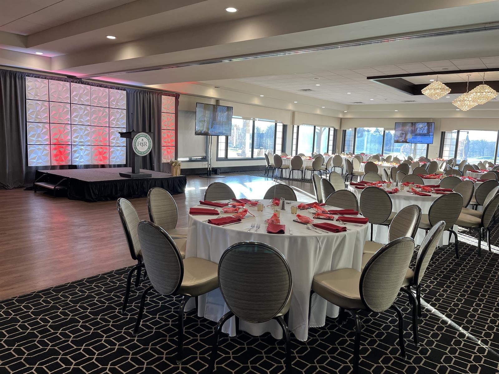 Social Events - Fox Hills Golf & Banquet Center